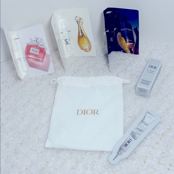 Dior | Makeup | Dior Luxury Sample Collection With White Pouch | Poshmark